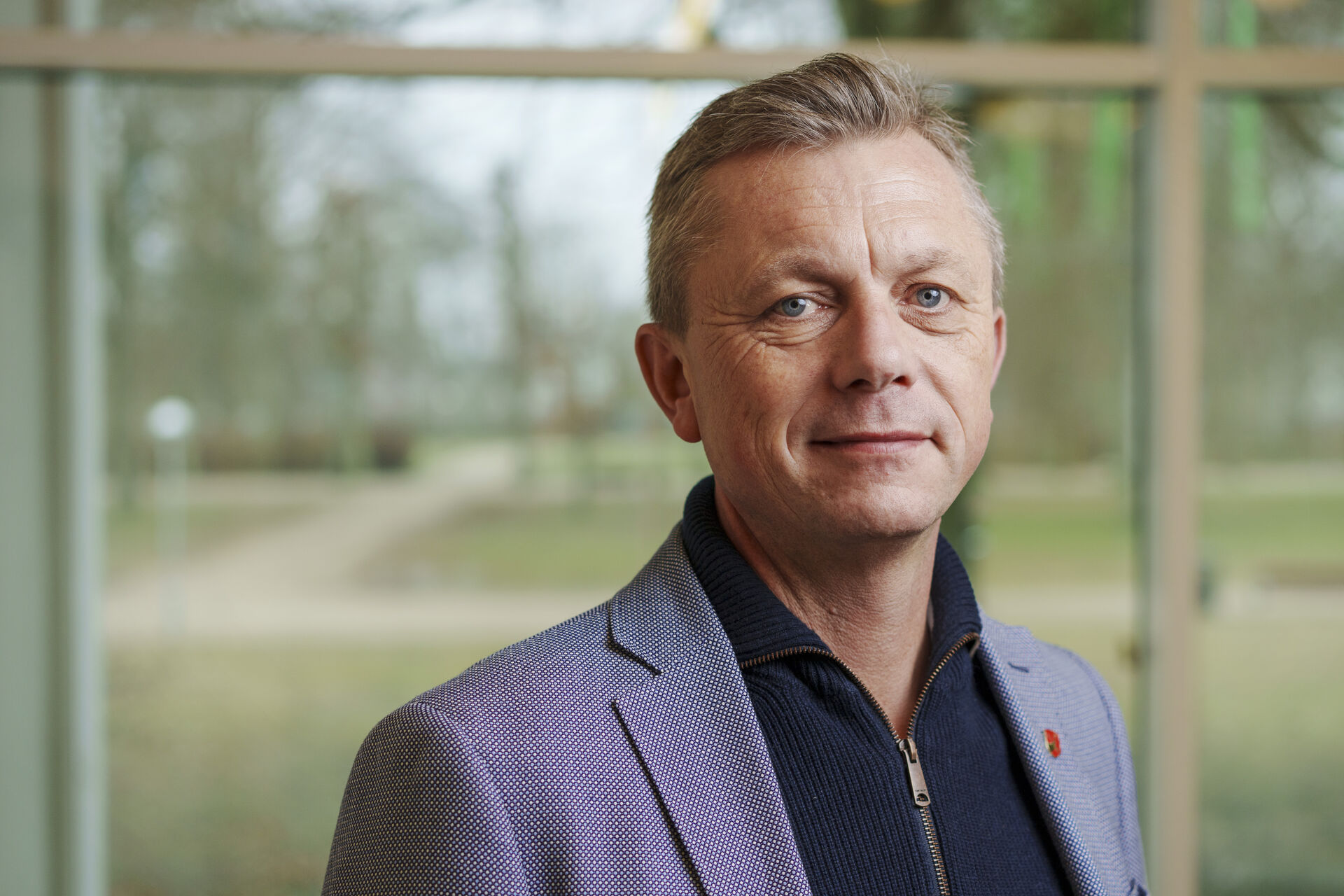 Borgmester vil ikke stå i salen og tale imod loven - men heller ikke kigge væk