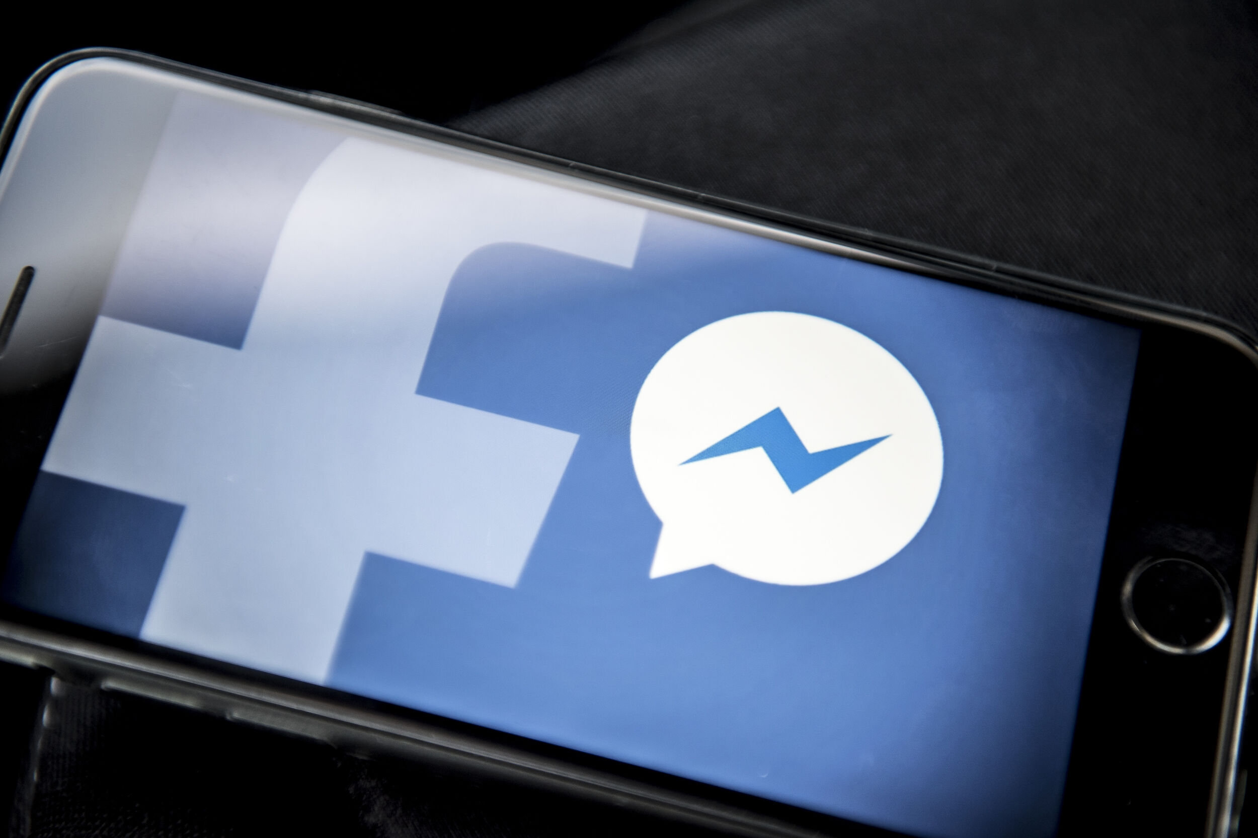 Forskere kortlægger digital chikane på over 100 arbejdspladser