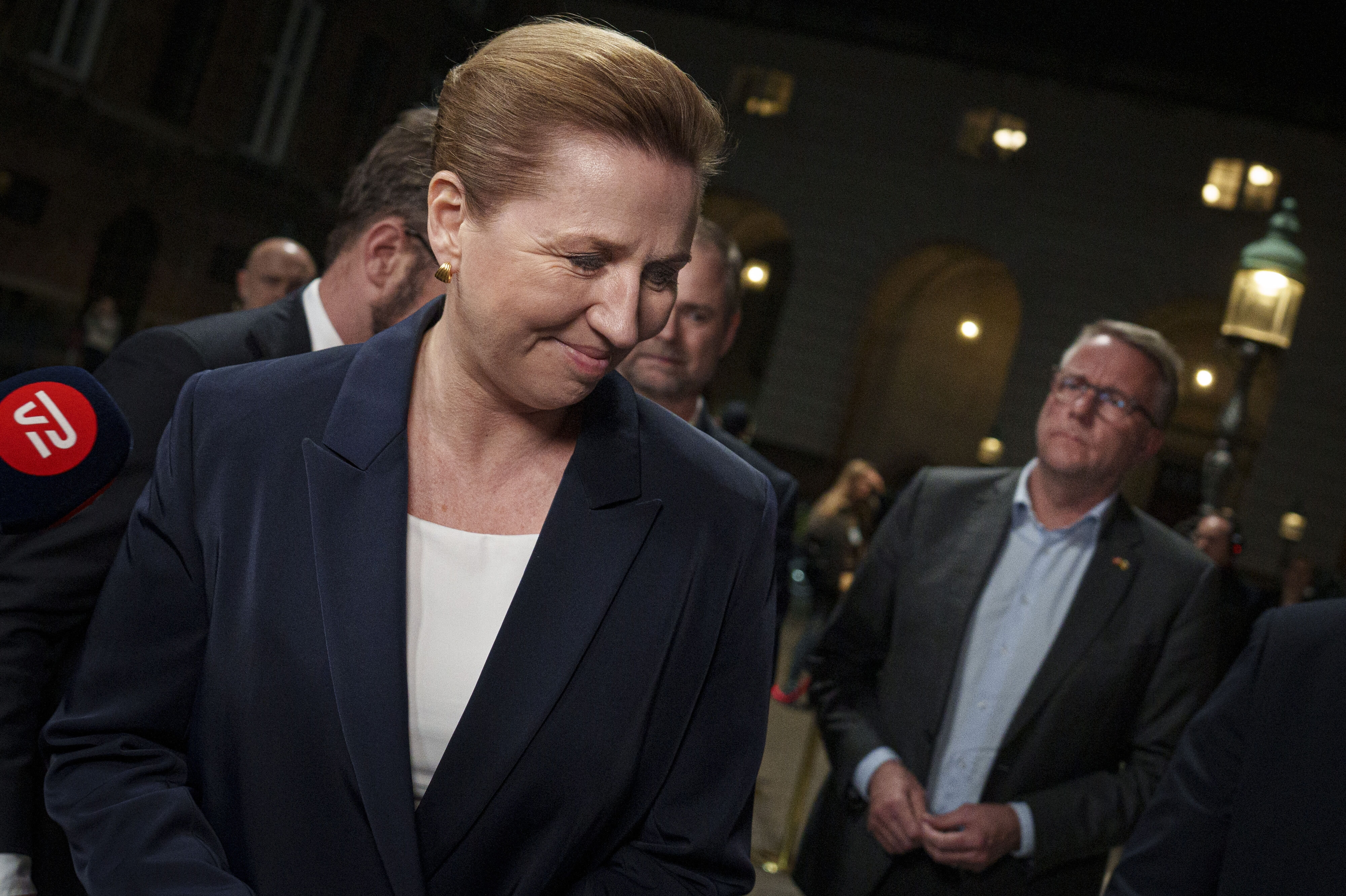 Mette F. peger på mulig rød regering med Moderaterne